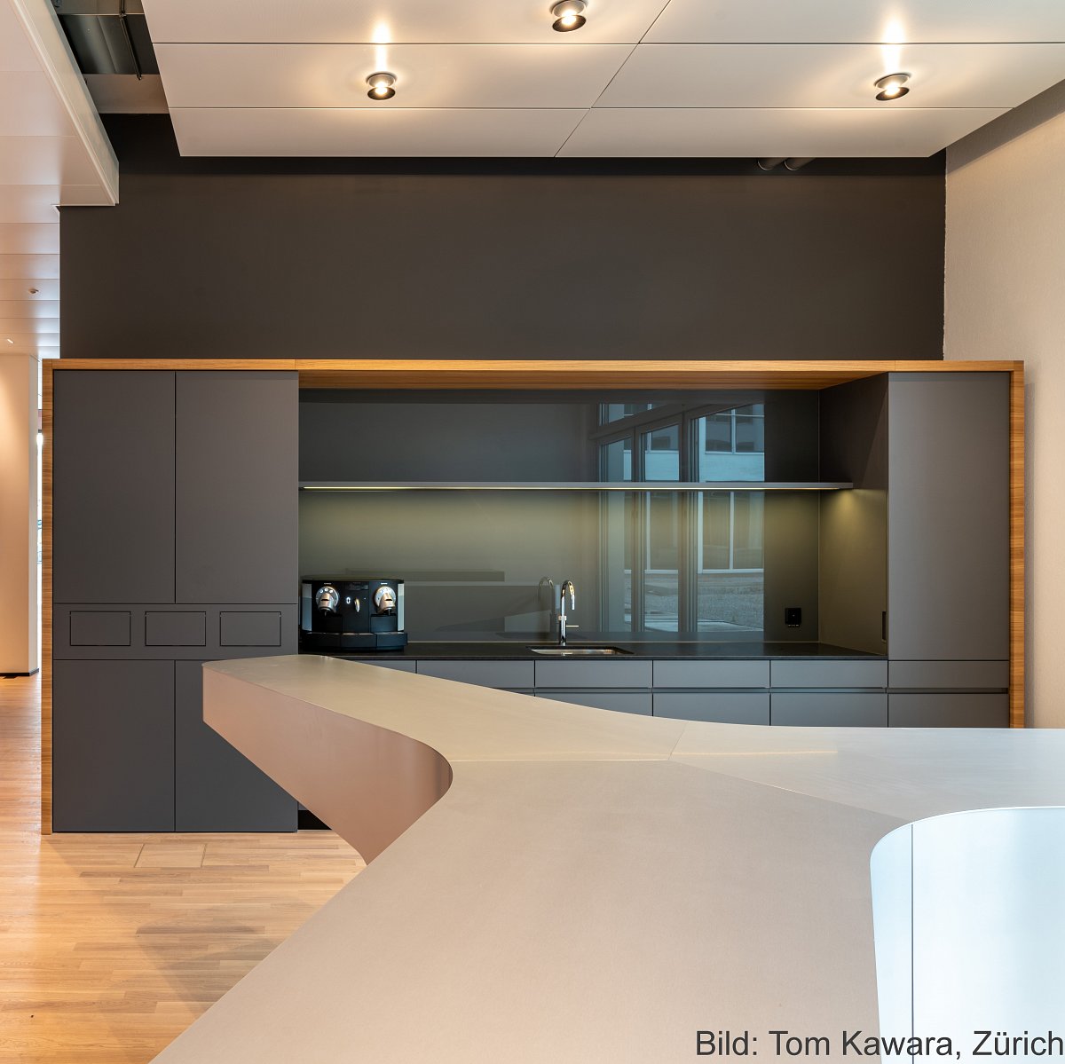 Schulen mit Slider-Galerie | schreinerei - holzbau bantli ag