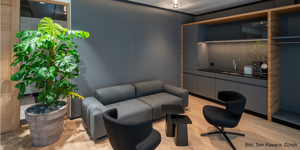 Schulen mit Slider-Galerie | schreinerei - holzbau bantli ag