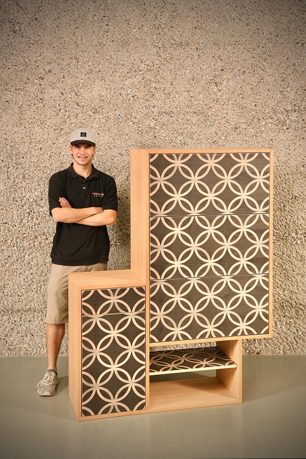 Herzlich Willkommen | schreinerei - holzbau bantli ag